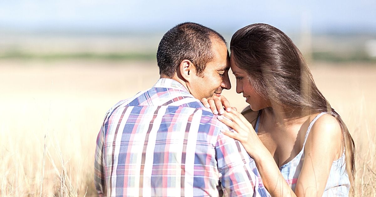 The Subtle Secrets To Finding (And Keeping) A Lifetime Love - Moore ...